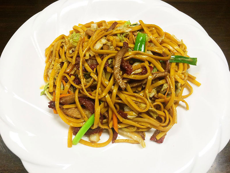 chicken-lo-mein-qt-asia-grill